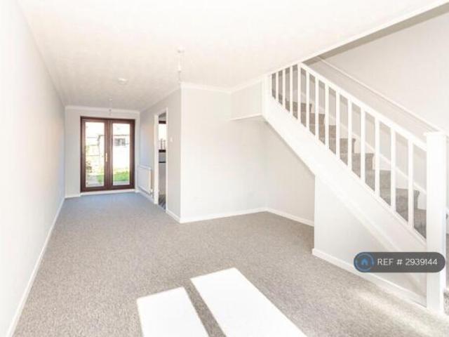 2 bedroom terraced house for rent in Hadrians Court, Peterborough, PE2