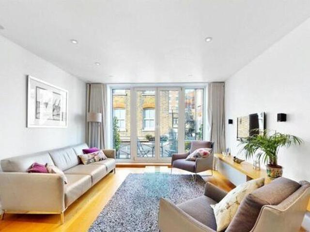 2 Bedroom Terraced House For Rent In Hampstead, London