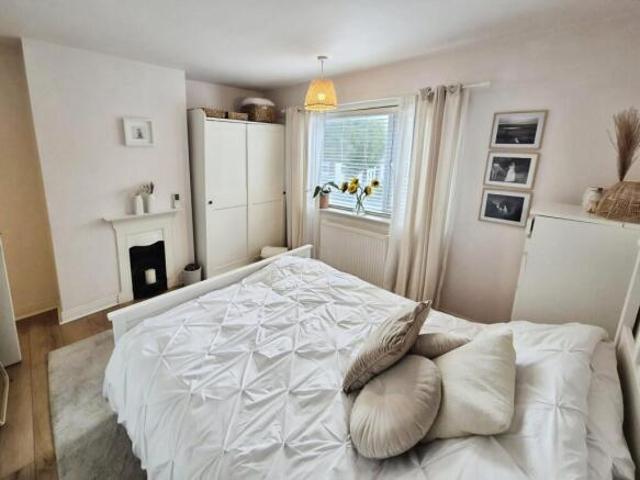2 bedroom terraced house for rent in Handforth Road, Stockport, Greater Manchester, SK5