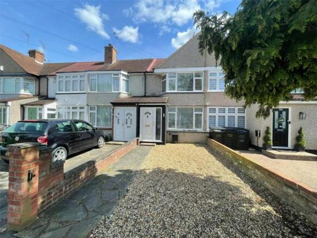 2 bedroom terraced house for rent in Harcourt Avenue, Sidcup, Kent, DA15