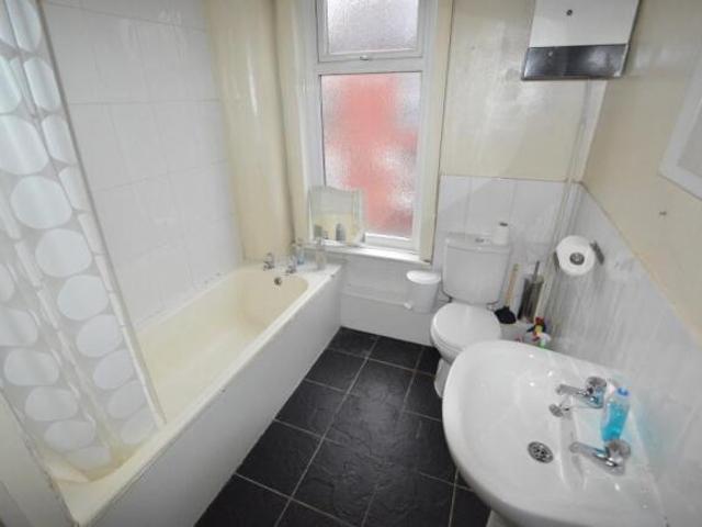 2 bedroom terraced house for rent in Harold Street, Leeds, West Yorkshire, LS6