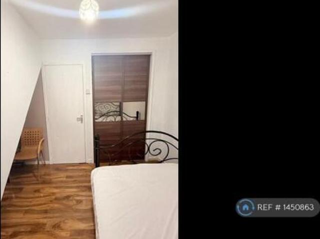 2 bedroom terraced house for rent in Harley Street, Nottingham, NG7