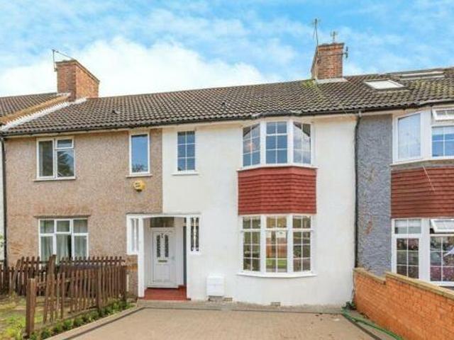 2 Bedroom Terraced House For Rent In Harrow