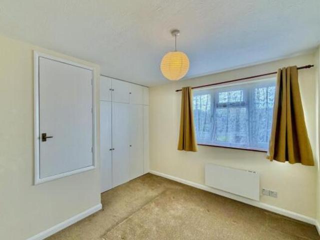 2 bedroom terraced house for rent in Heathlands Way, Hounslow, TW4