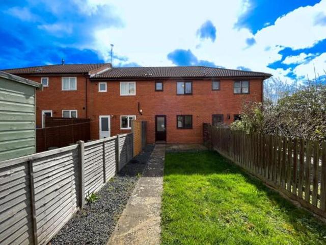 2 bedroom terraced house for rent in Hedgeway, East Hunsbury, Northampton, NN4