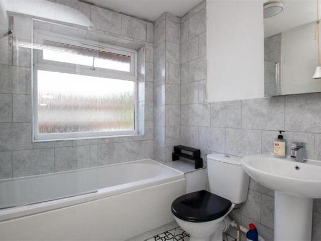 2 bedroom terraced house for rent in Hepleswell, Two Mile Ash, Milton Keynes, MK8
