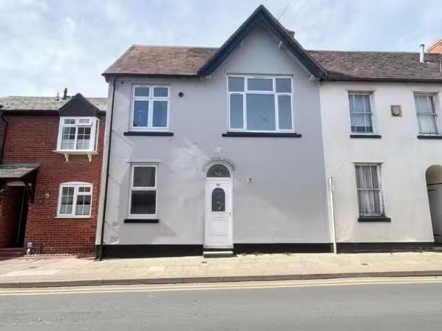 2 bedroom terraced house for rent in High Street, Bidford On A.