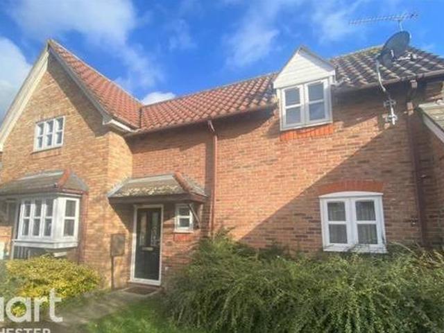 2 bedroom terraced house for rent in Highwoods CO4