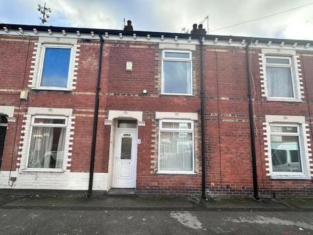 2 Bedroom Terraced House For Rent In Hull, Yorkshire