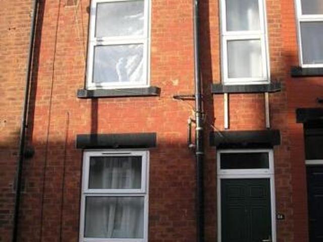 2 Bedroom Terraced House For Rent In Hyde Park
