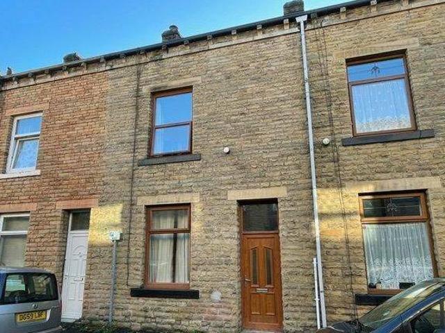 2 bedroom terraced house for rent in Industrial Street Todmorden West Yorkshire OL14