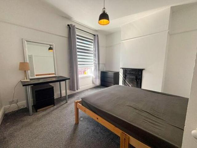 2 bedroom terraced house for rent in Ingle Street, Leicester, LE3