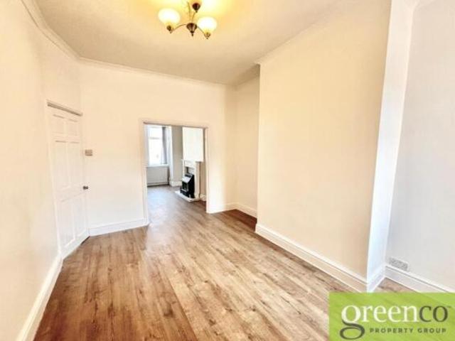 2 bedroom terraced house for rent in Irlam Avenue, Eccles, Salford, M30
