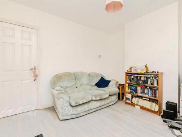 2 bedroom terraced house for rent in James Street Gillingham ME7