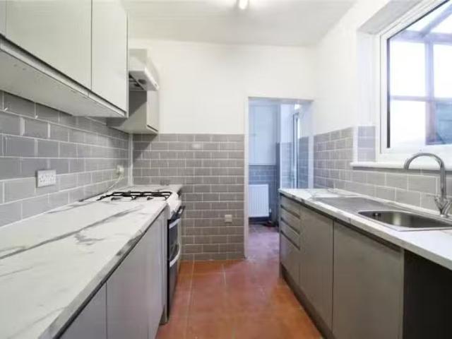 2 bedroom terraced house for rent in Jasper Street, Bristol, BS3