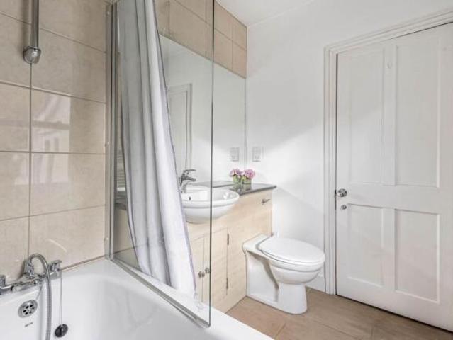 2 bedroom terraced house for rent in Observatory Street, Oxford, OX2