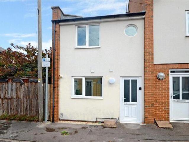2 bedroom terraced house for rent in Off Gloucester Road, Cheltenham GL51 8PH, GL51