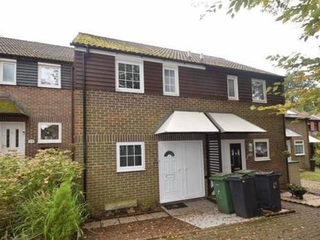2 bedroom terraced house for rent in Orbit Close Chatham ME5