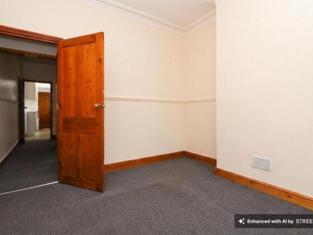 2 bedroom terraced house for rent in Oxford Road, Leicester, LE2