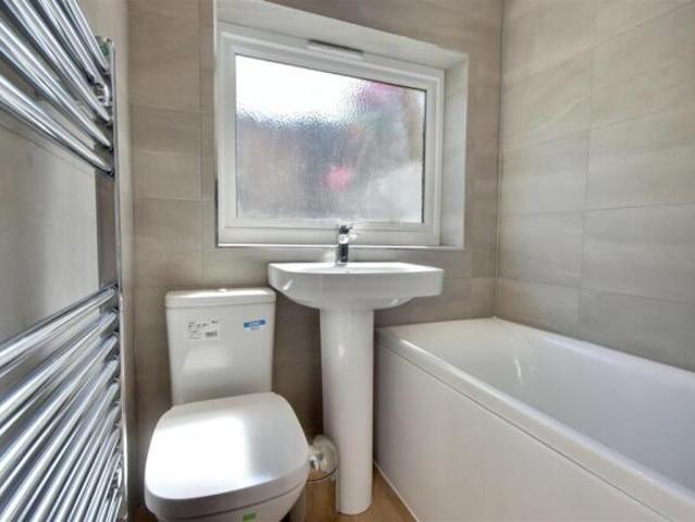 2 bedroom terraced house for rent in Oxford Road, Southsea, PO5