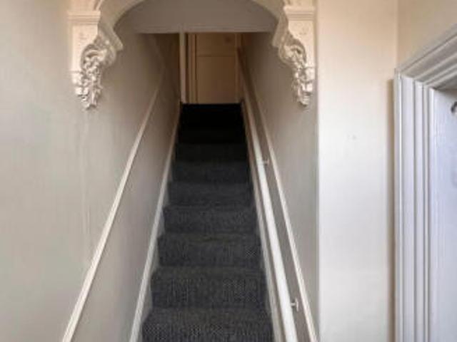 2 bedroom terraced house for rent in Lowerhouses Lane, Huddersfield, HD5