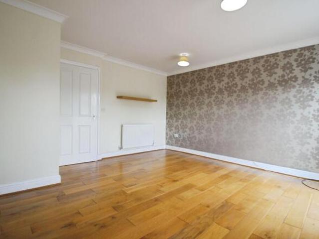 2 bedroom terraced house for rent in Longcot Close, Stratton, SN3