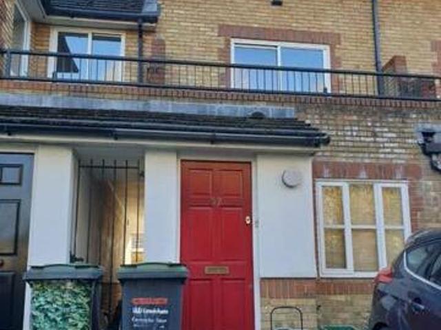 2 Bedroom Terraced House For Rent In London