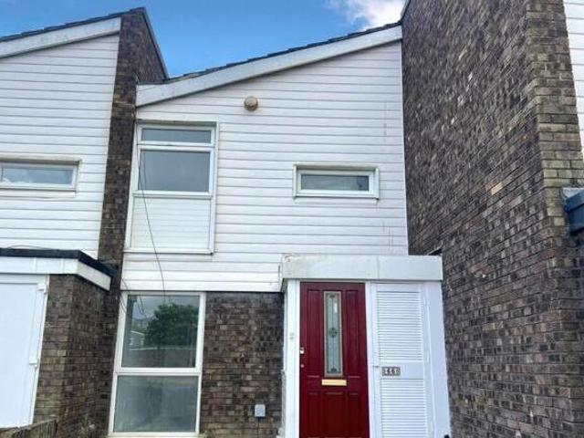 2 Bedroom Terraced House For Rent In London