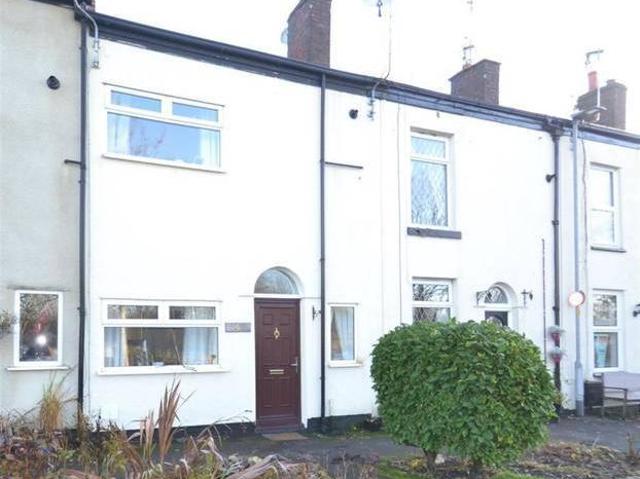 2 bedroom terraced house for rent in Lord Street Tyldesley Manchester M29