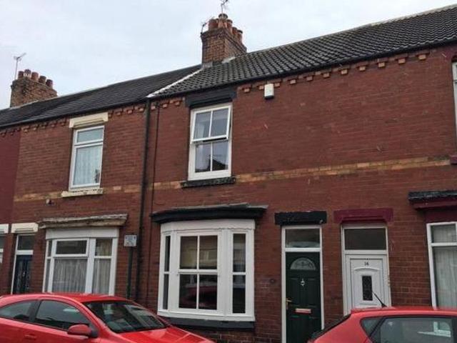 2 bedroom terraced house for rent in Lawrence Street Redcar TS10