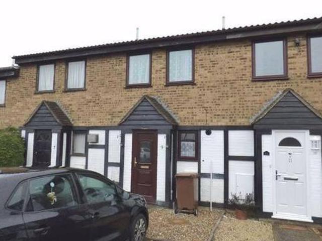 2 bedroom terraced house for rent in Lamplighters Close Hempstead Gillingham ME7