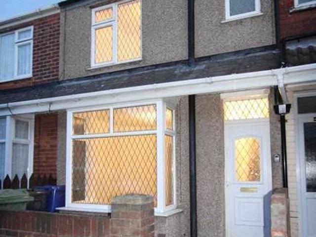 2 bedroom terraced house for rent in Lancaster Avenue Grimsby DN31