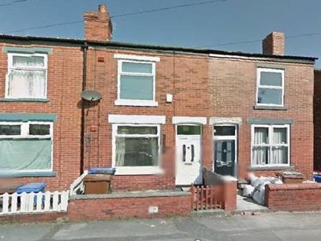 2 bedroom terraced house for rent in Lark Hill Road Stockport Cheshire SK3