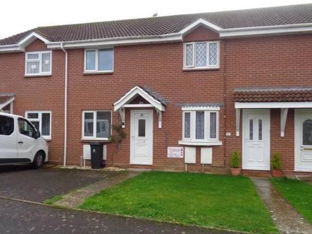 2 bedroom terraced house for rent in Larkspur Close Weymouth DT4