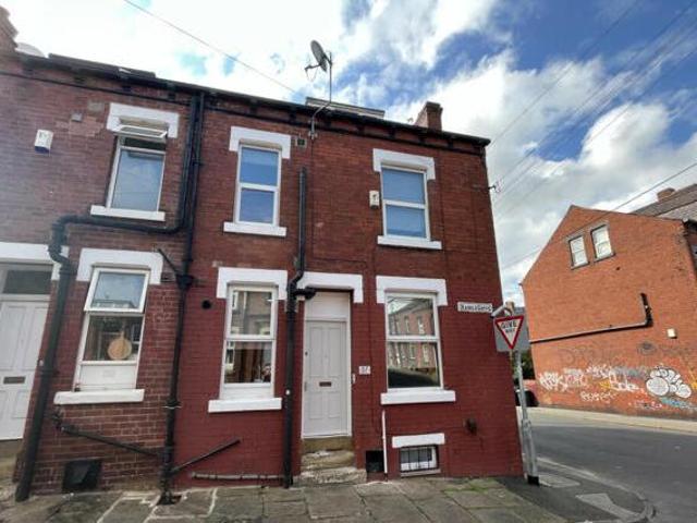 2 Bedroom Terraced House For Rent In Leeds, West Yorkshire
