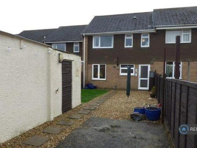 2 Bedroom Terraced House For Rent In Little Stoke, Bristol