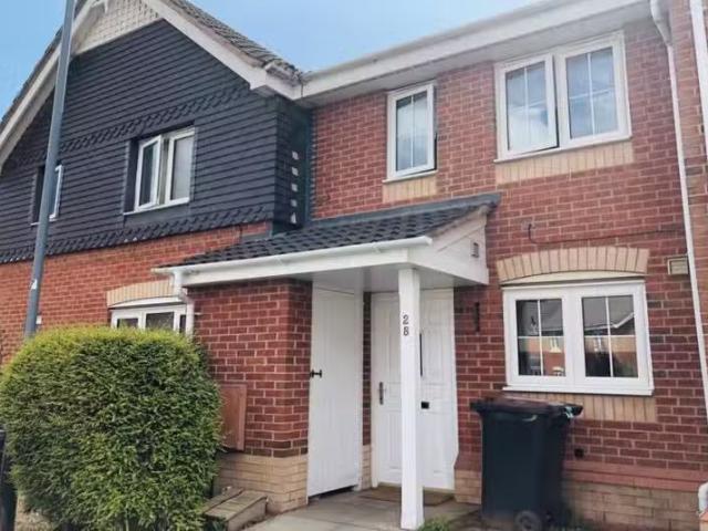 2 bedroom terraced house for rent in Lilleburne Drive, Nuneato.
