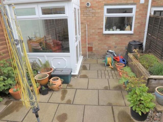 2 bedroom terraced house for rent in Lime Grove, Portsmouth, PO6