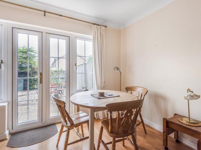 2 bedroom terraced house for rent in Lynn Close, Marston, Oxford, OX3