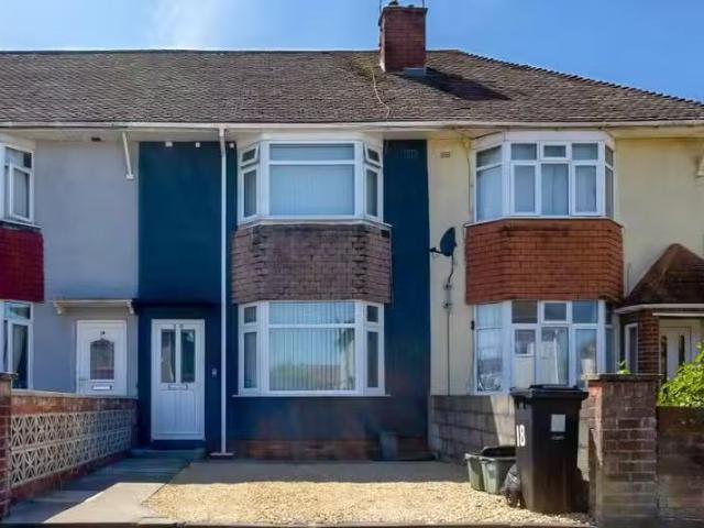 2 bedroom terraced house for rent in Modern Filton Home Parki.