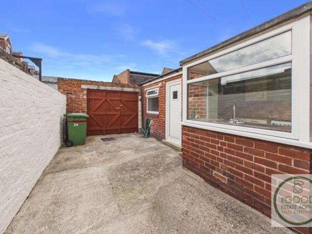 2 bedroom terraced house for rent in Montague Street, Sunderland, SR6 9RZ, SR6