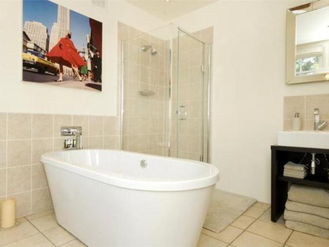 2 bedroom terraced house for rent in Morgan Street, Bow, London, E3