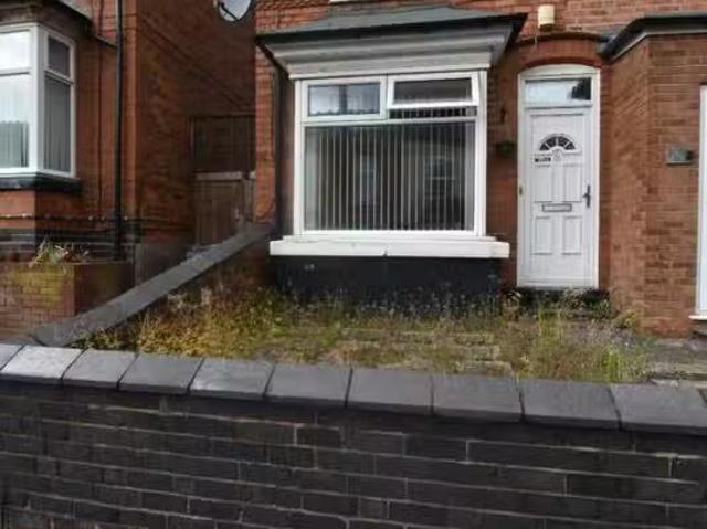 2 bedroom terraced house for rent in Maas Road, Birmingham, B31