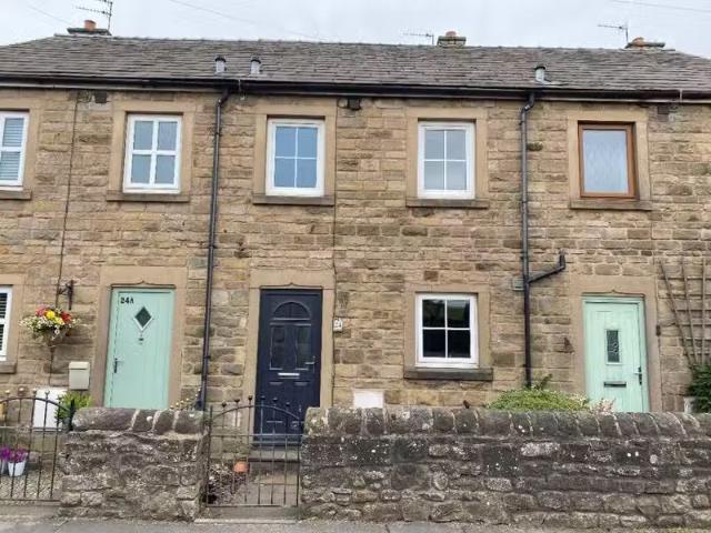 2 bedroom terraced house for rent in Main Street, birderham LA.