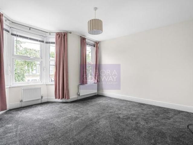 2 bedroom terraced house for rent in Malta Road, LEYTON, E10