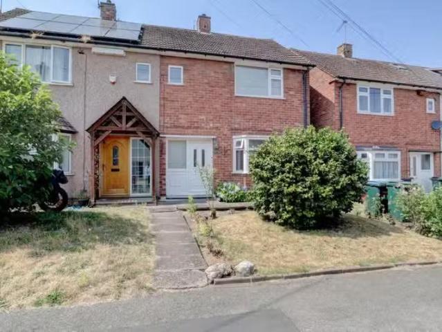2 bedroom terraced house for rent in Meadfoot Road, Coventry.