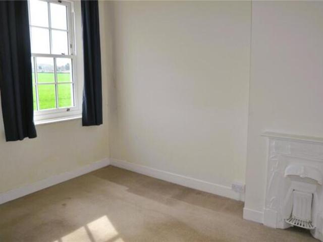 2 bedroom terraced house for rent in Merton Lane, Canterbury, Kent, CT4
