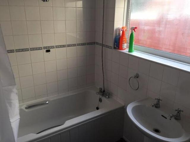 2 bedroom terraced house for rent in Milcote Road, Smethwick, West Midlands, B67