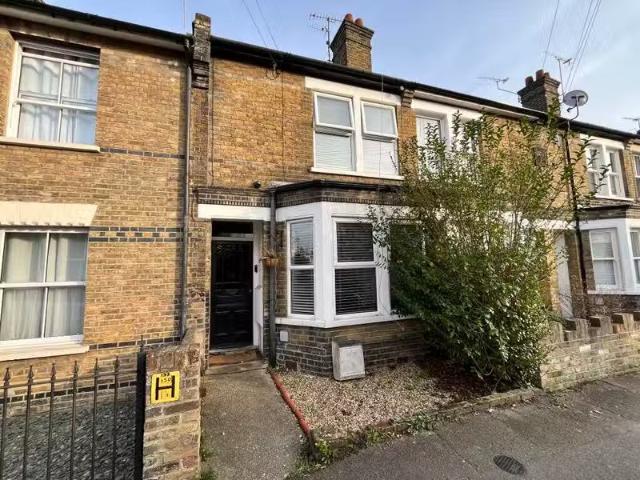 2 bedroom terraced house for rent in Mildmay Road, Chelmsford.