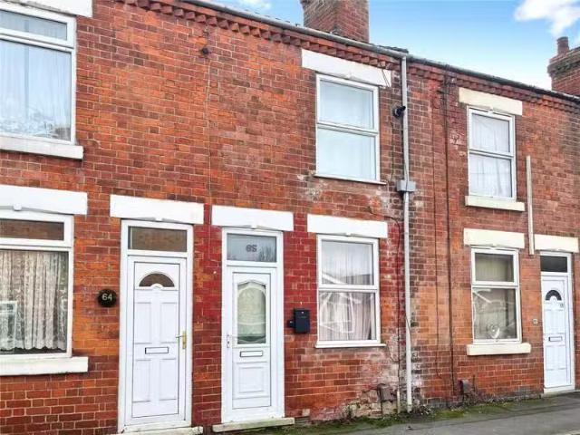 2 bedroom terraced house for rent in Mill Street, Ilkeston, De.